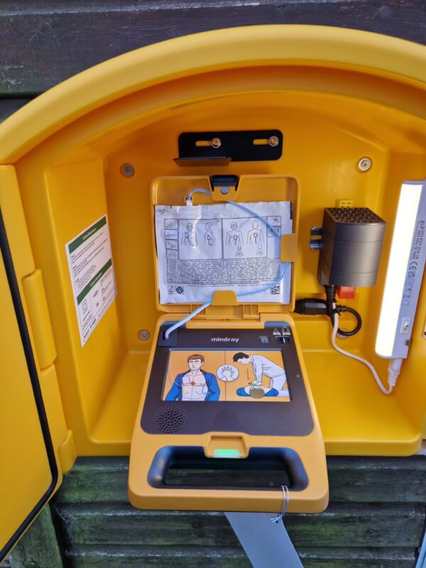 How To Do CPR And Use A Defibrillator | Guide | Defib World